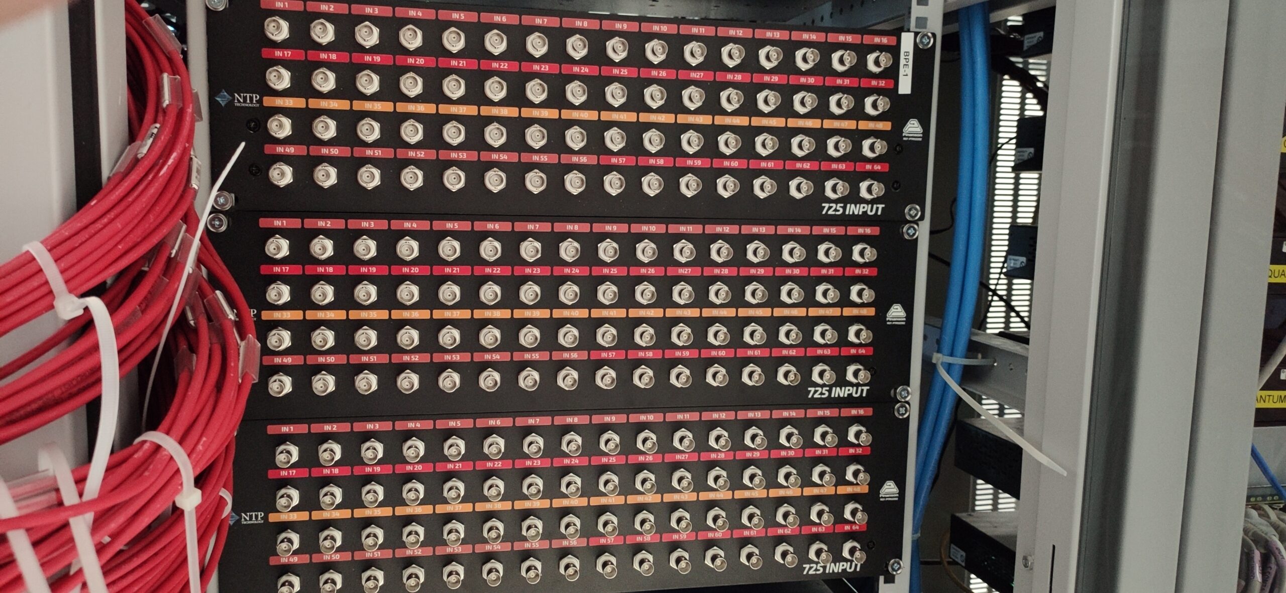 AES/EBU to AES 3ID converters for Spanish National Radio and Television ...